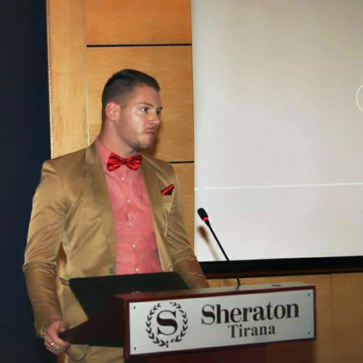 Découvrez l'interview de Adrien Cremer: L’Albanie, le pays des aigles ...